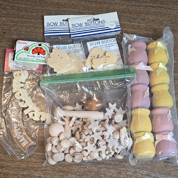 Art | Wood Craft Bundle Cutouts Signs Bows Potsbuckets | Poshmark